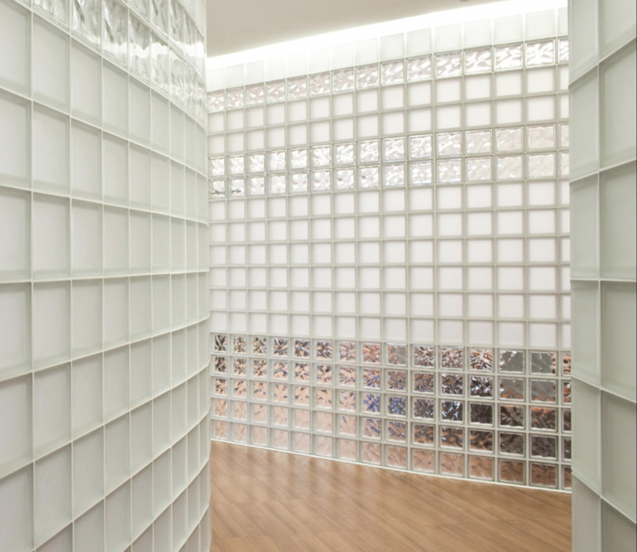 Materials Assemble | Janus Glass Block