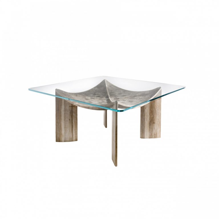 Vela Dining Table